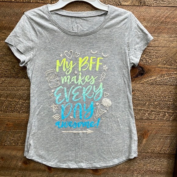 Justice | Shirts & Tops | Justice Girls Graphic Tshirt Gray Size 2 ...